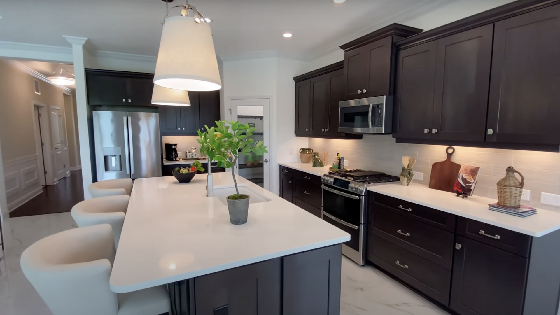 Applause Model - Neal Communities - Village Guru Florida