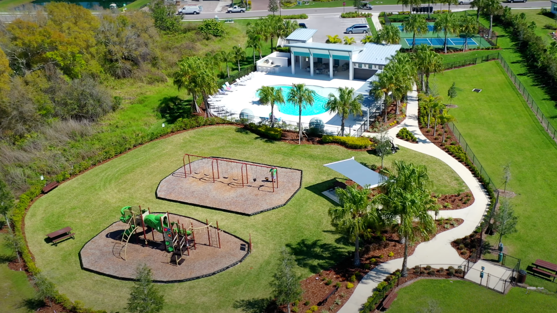 Woodleaf Hammock - The Village Guru Florida